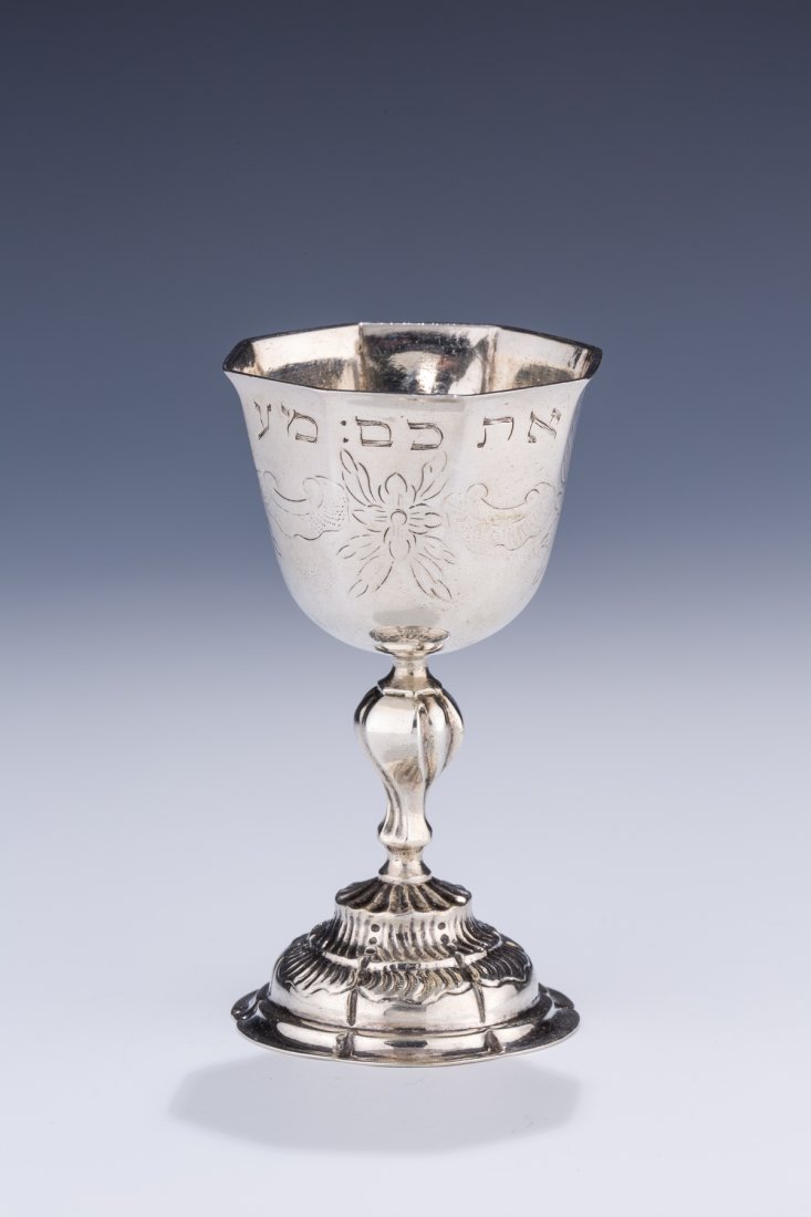 A SILVER PASSOVER CUP. Nuremberg, 18th century.