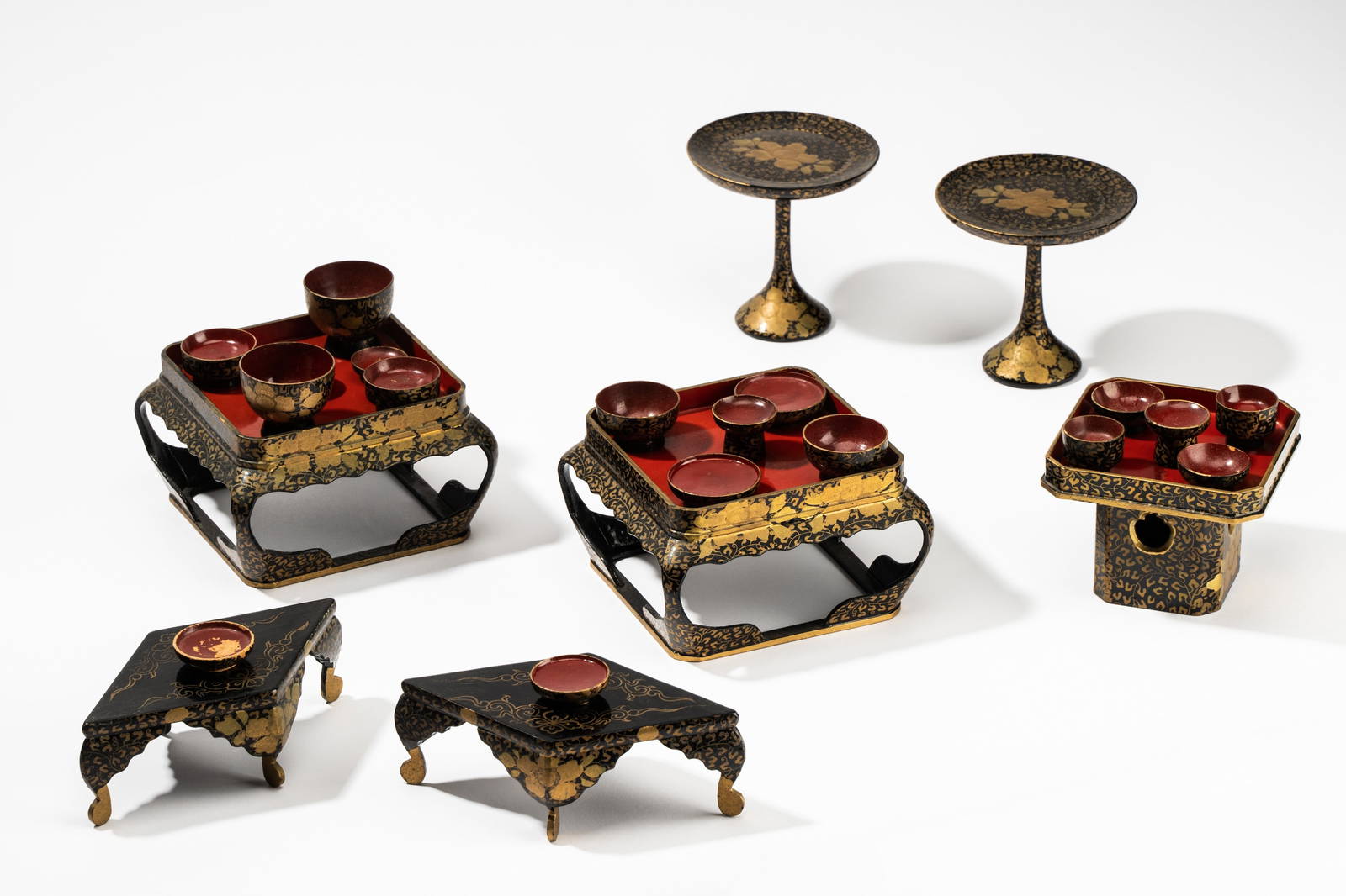 Group Of Japanese Lacquer Wares Auction
