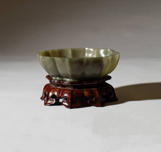 A Chinese Finely Carved Jade Bowl