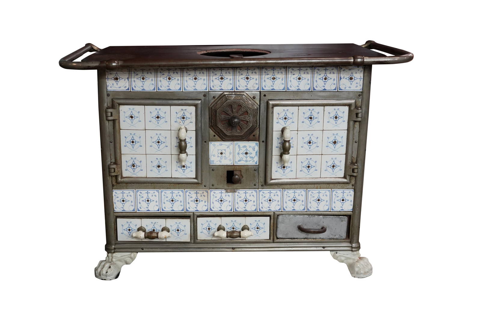 A Delft Pottery Tile Stove - Jul 10, 2025 | Abell Auction In Ca