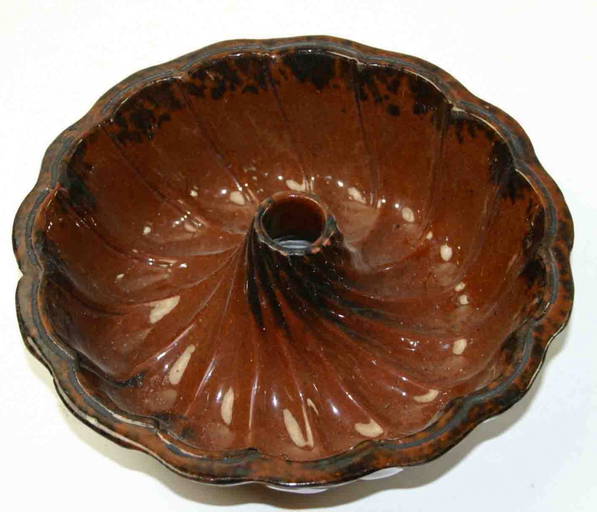 Redware Turk's Head Mold, Scalloped Rib Body Form,