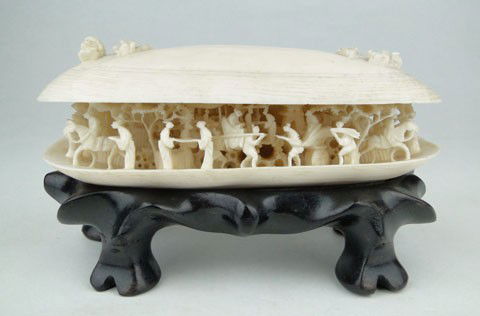 ANTIQUE CHINESE LARGE CARVED IVORY CLAM SHELL - Nov 11, 2011 | Estate ...
