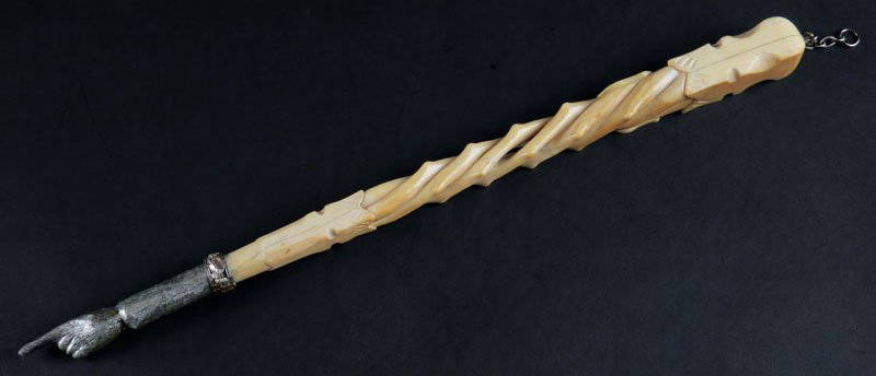 Vintage Judaic Torah Pointer With Faux Ivory Handle.