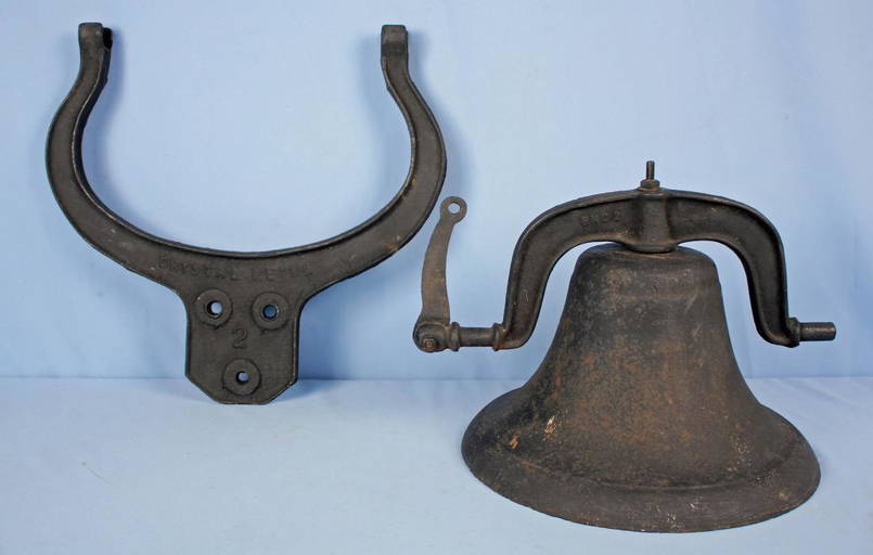 Crystal Metal No. 2 Cast Iron Dinner Bell W/ Yoke