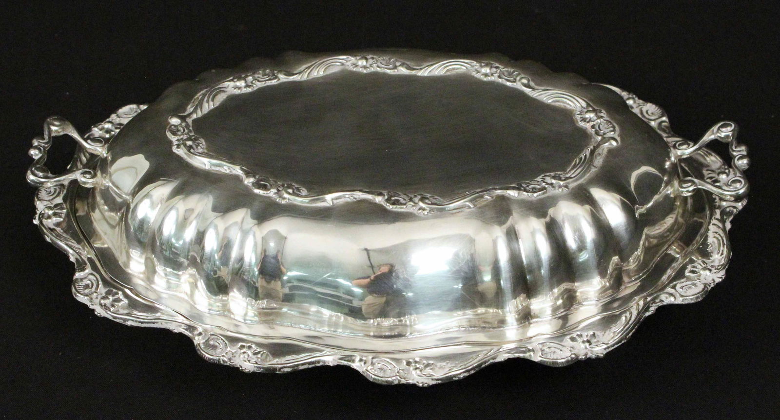Carlo Mario Camusso Sterling Covered Dish - Sep 10, 2022 | Kennedys ...