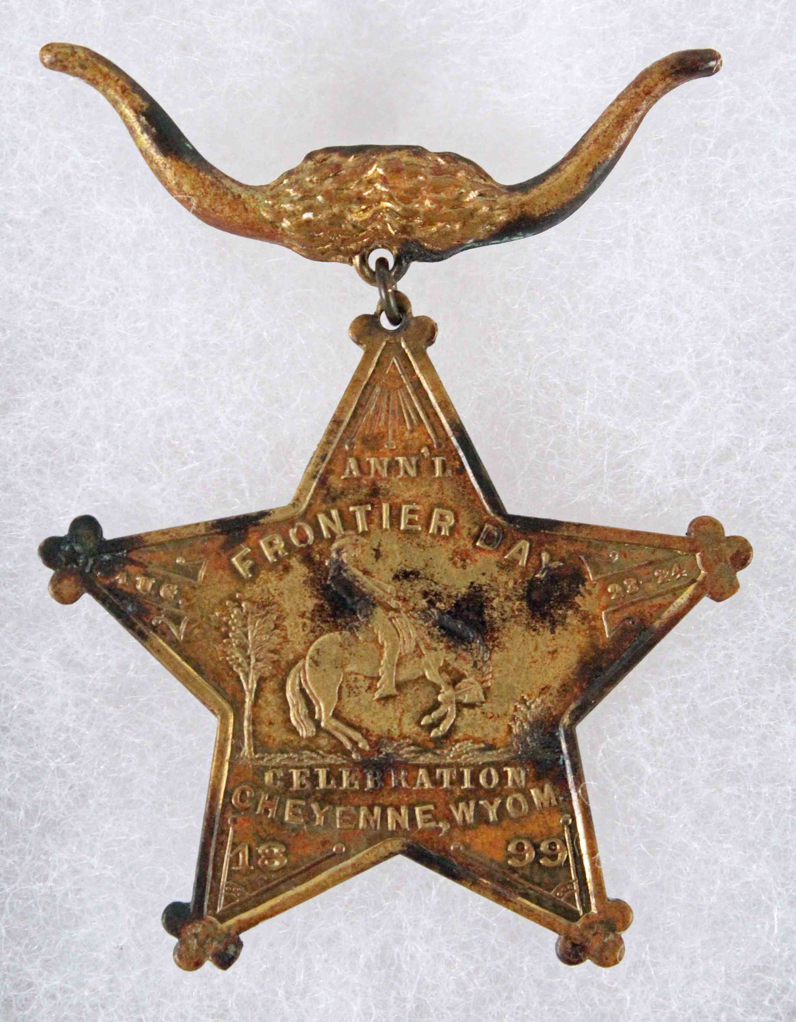Rare 1899 Cheyenne Frontier Days Badge Auction