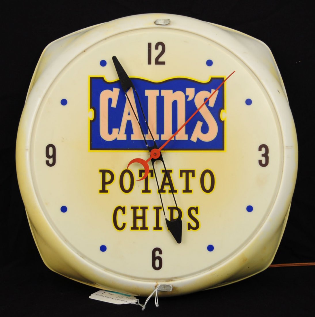 Cain`s Potato Chips Light-up Plastic Clock