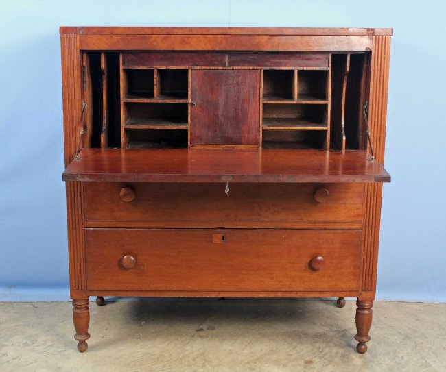 C. 1820 Tennessee Drop Front Cherry Butlers Desk : Lot 115