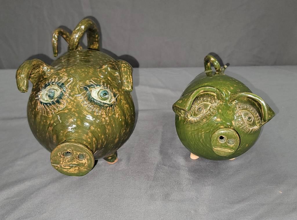 Bobby Ferguson Folk Pottery Pig Lot - Nov 19, 2022 | Cagle Auction Co ...