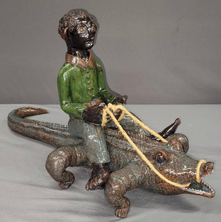 Stellar Lin Craven Folk Pottery Alligator Figural