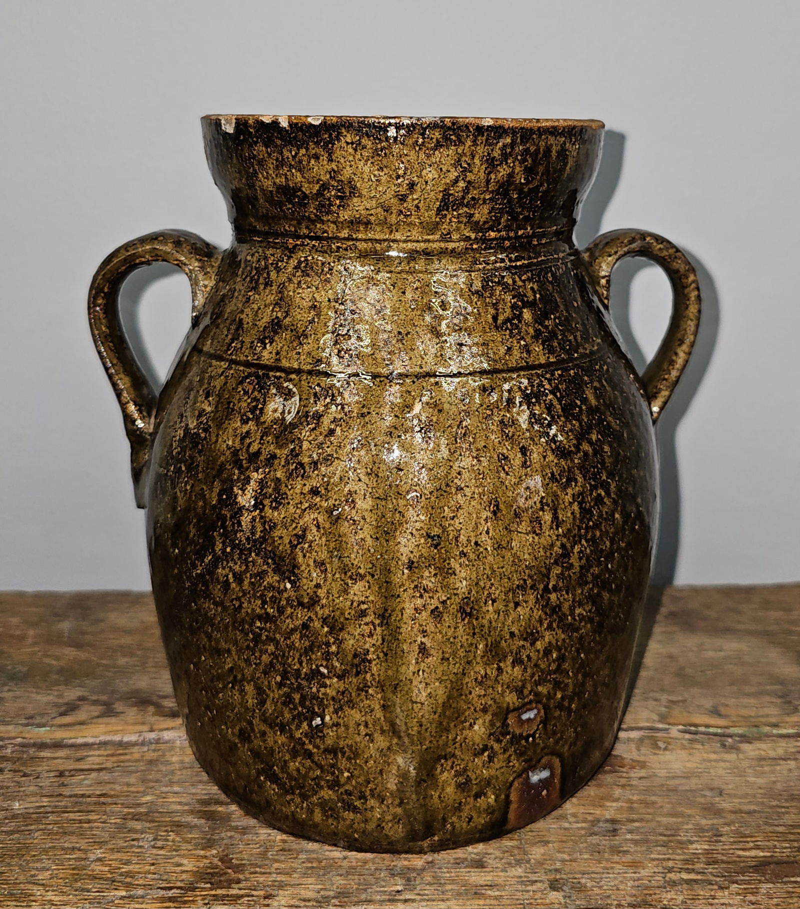 Fine Crawford Co. Quart Billy Merritt Bean Pot Auction