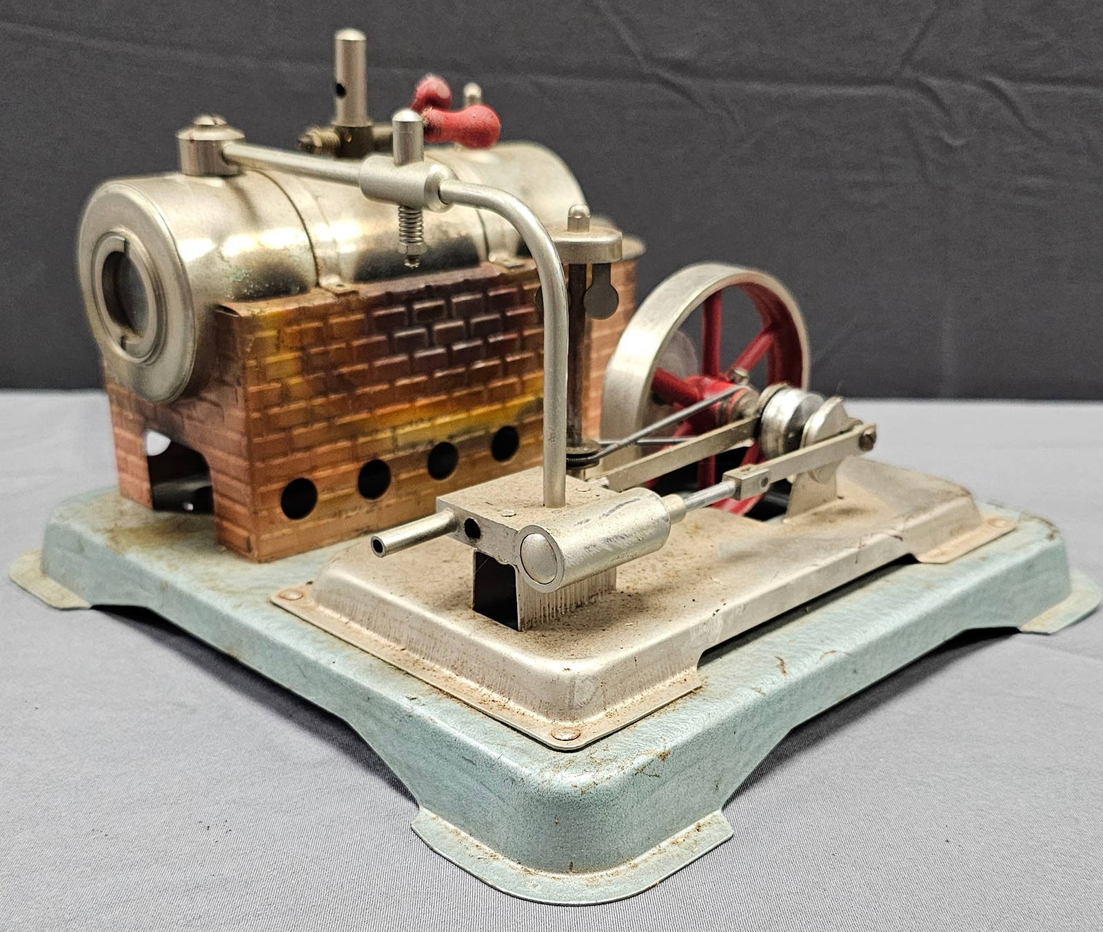 Jensen Mfg. #65 Steam Engine Auction