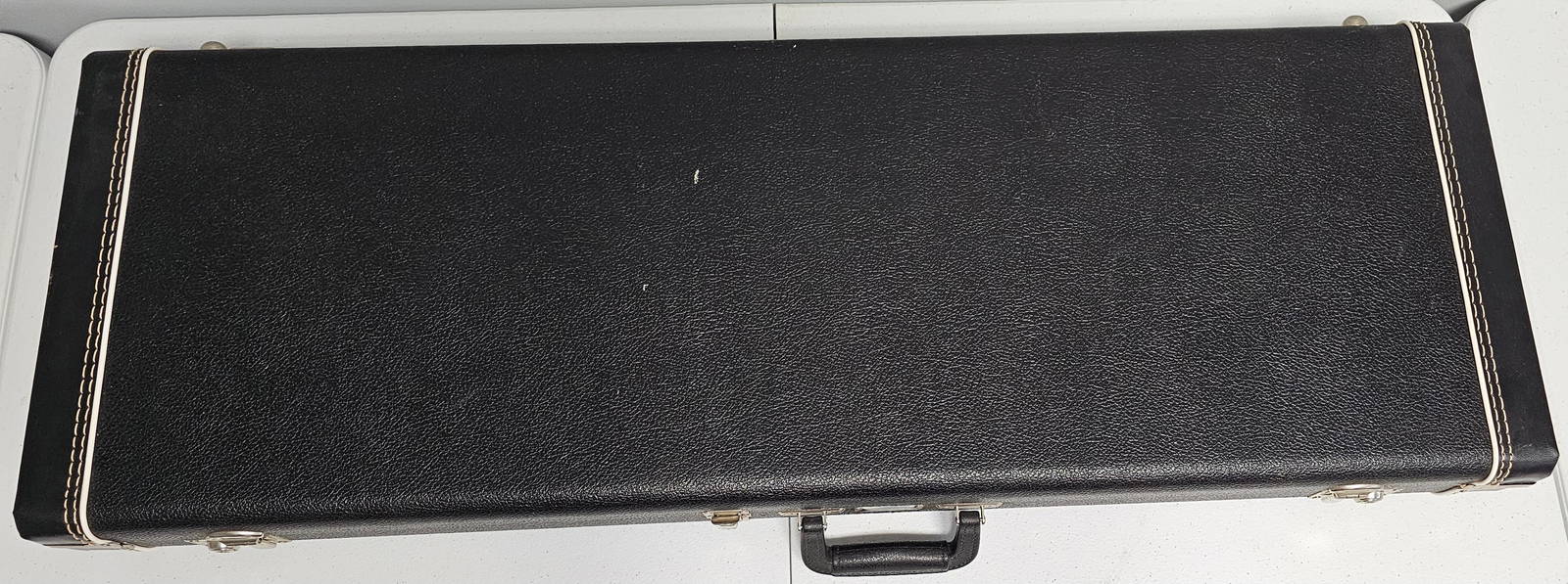 Fender, G-g Guitar Hard Case Auction