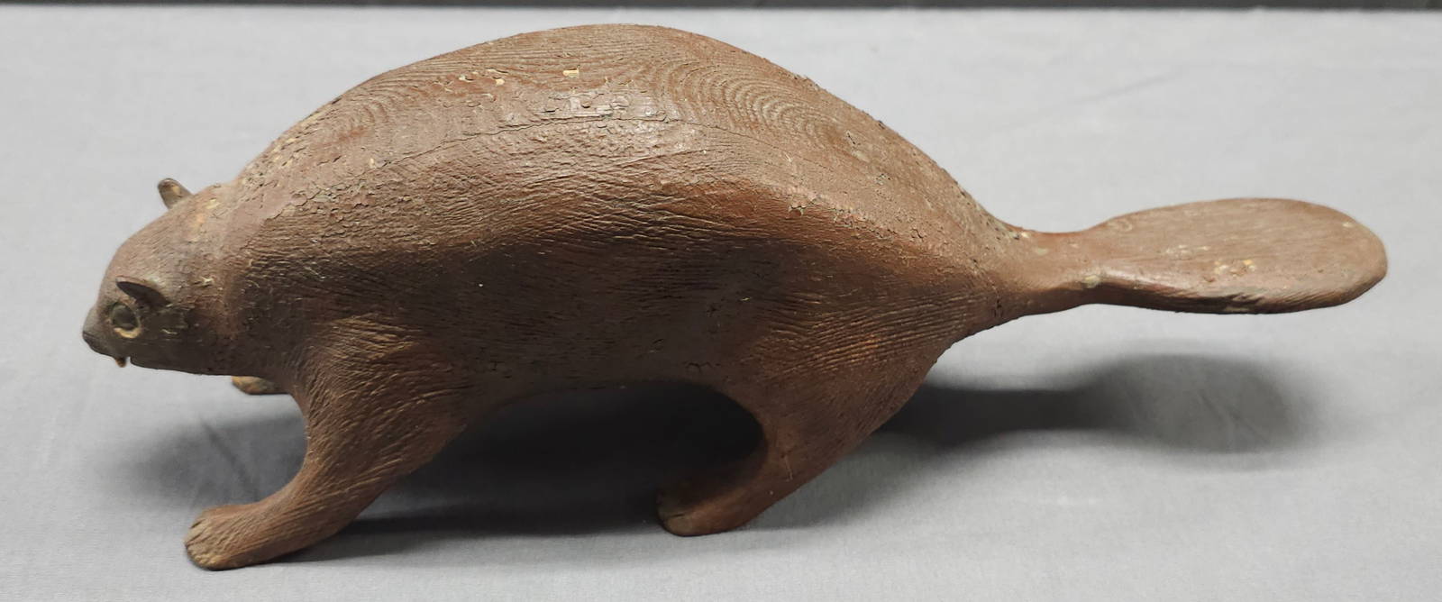 1940s Wood Carved Beaver Figure Auction