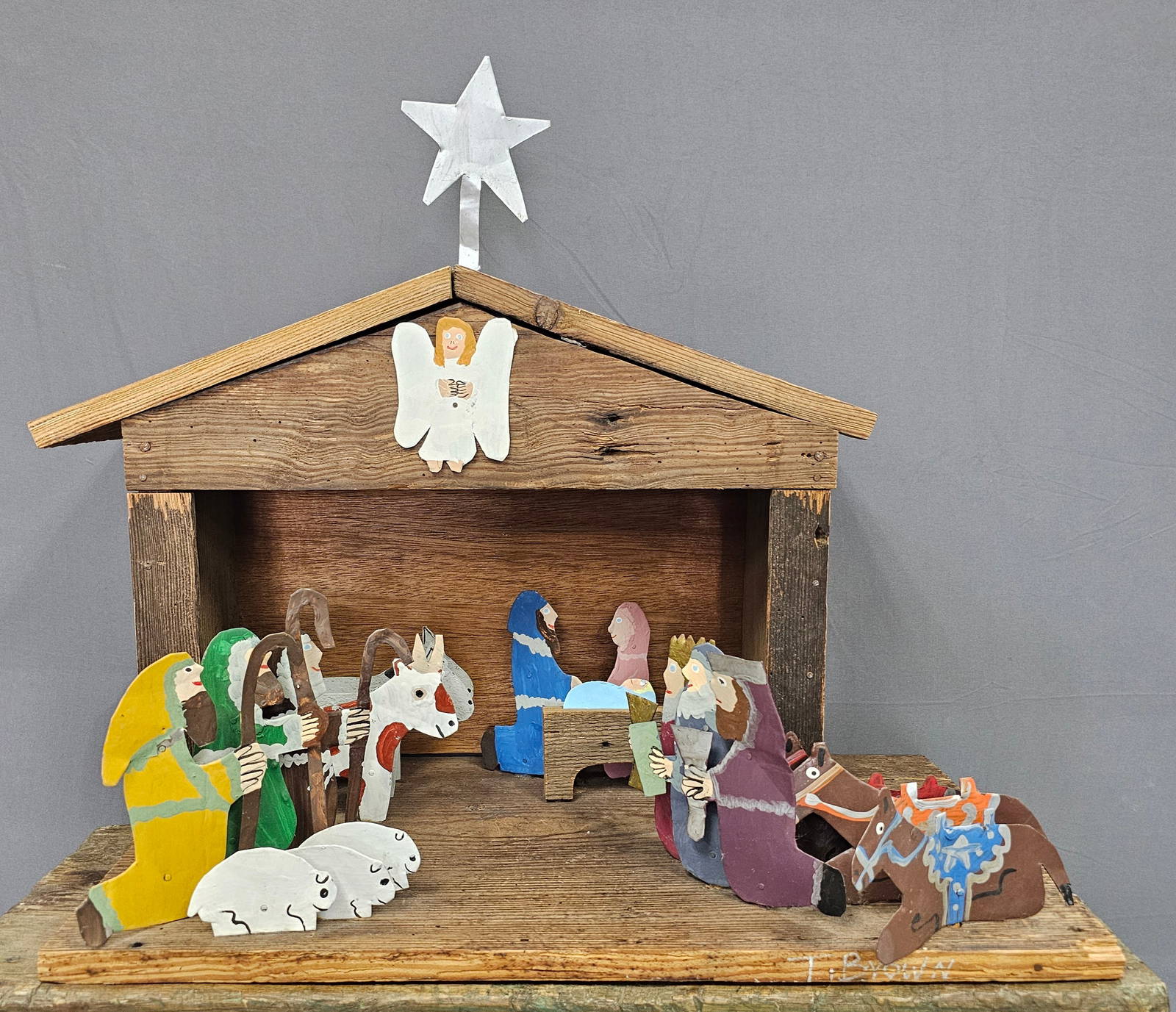 Rare Tubby Brown Folk Art Carved Manger Scene Auction