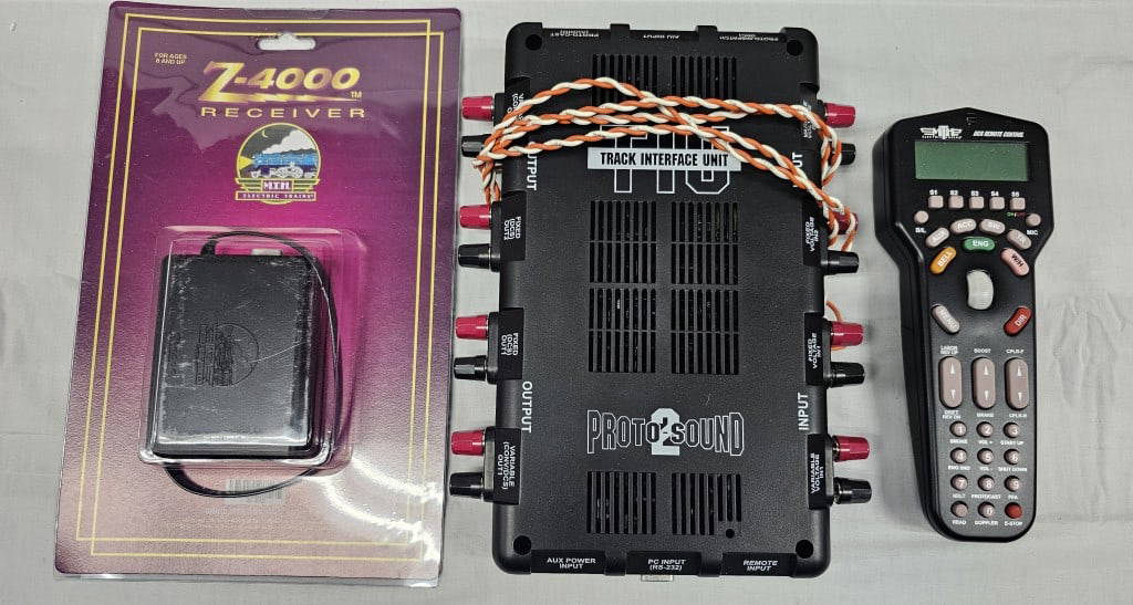 Mth Proto Sound Tiu,z4000 Receiver & Dcs Remote Auction