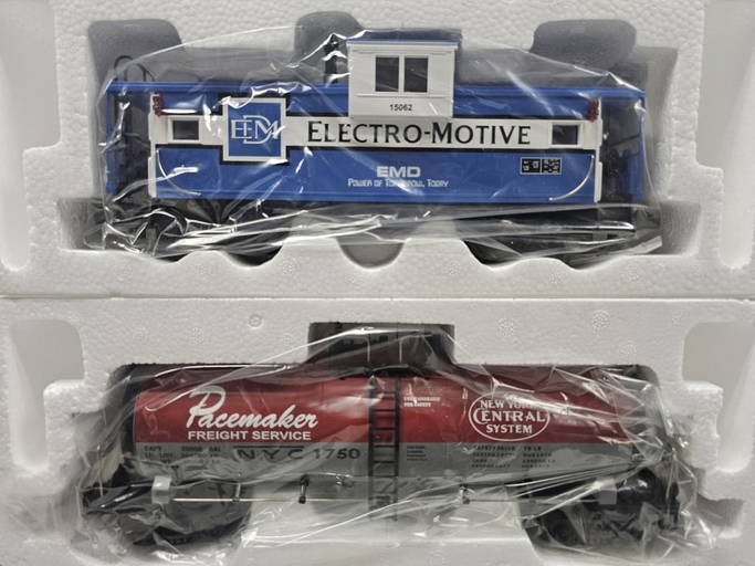 Mth Nyc Pacemaker O Scale Tank Car & Emd Caboose