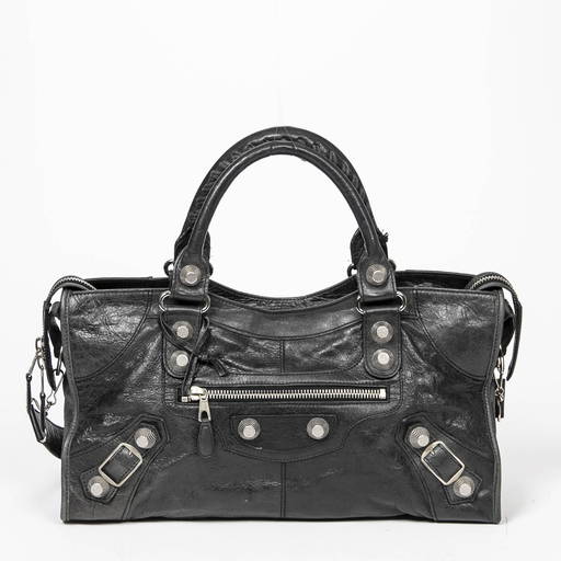 PIMP YOUR BAG 2020-11-23 Auction - 218 Price Results - Millon in FR