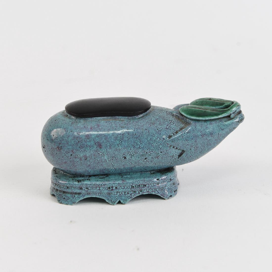 CHINESE CERAMIC INK POT IRONWOOD LID