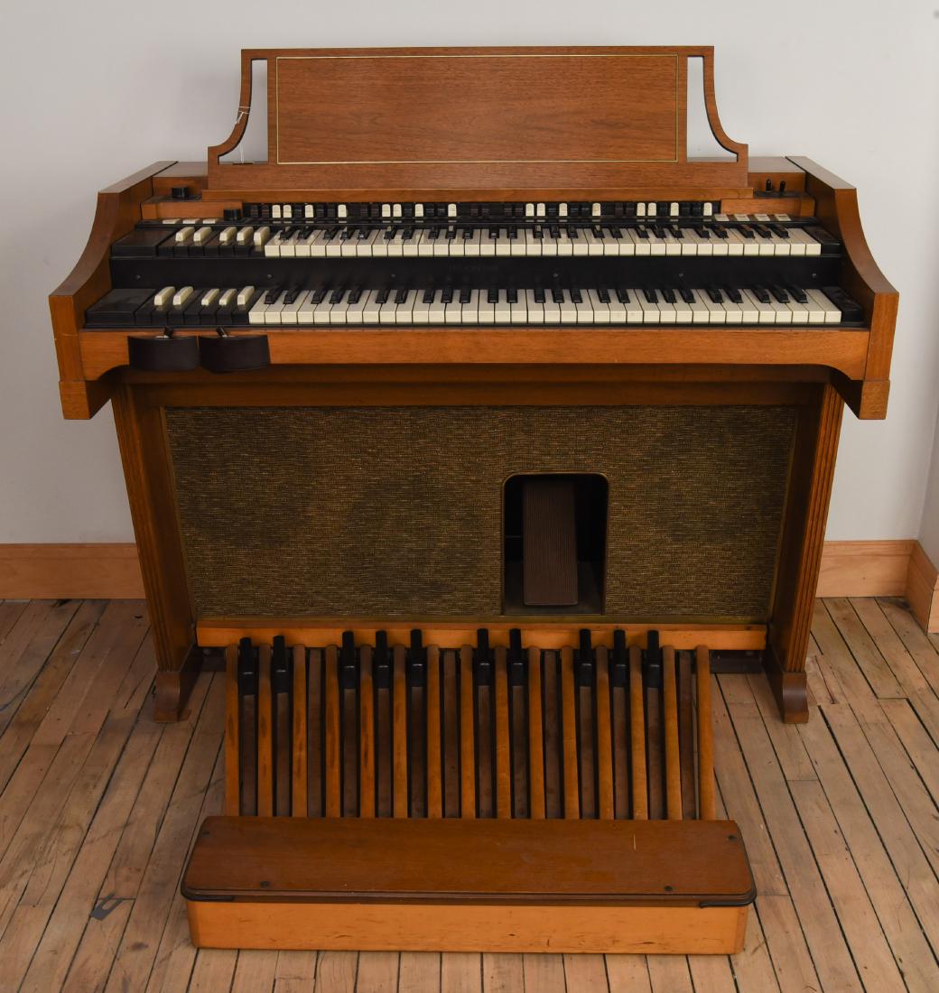 HAMMOND A100 ORGAN WITH BENCH