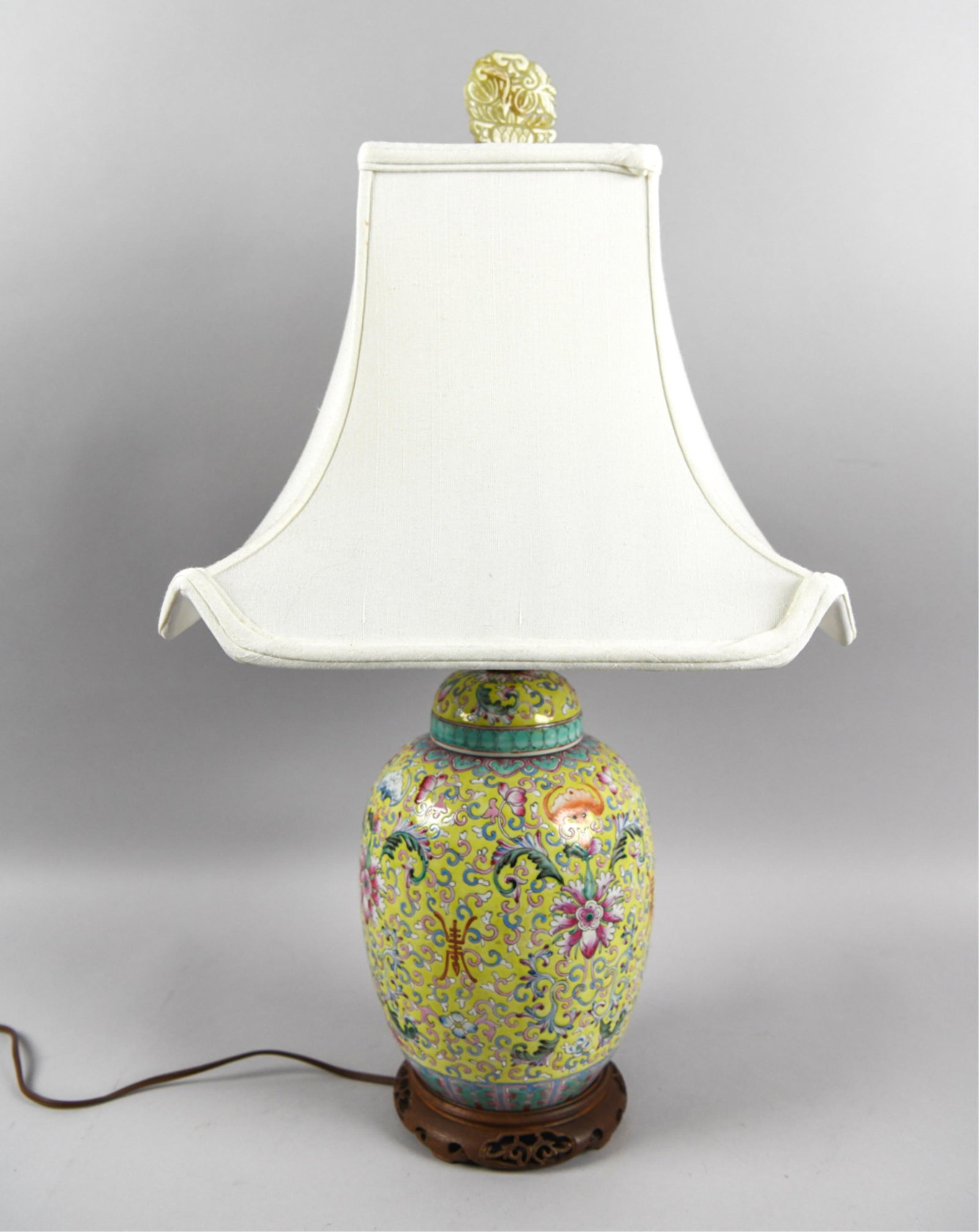 Chinese Pottery Lamp