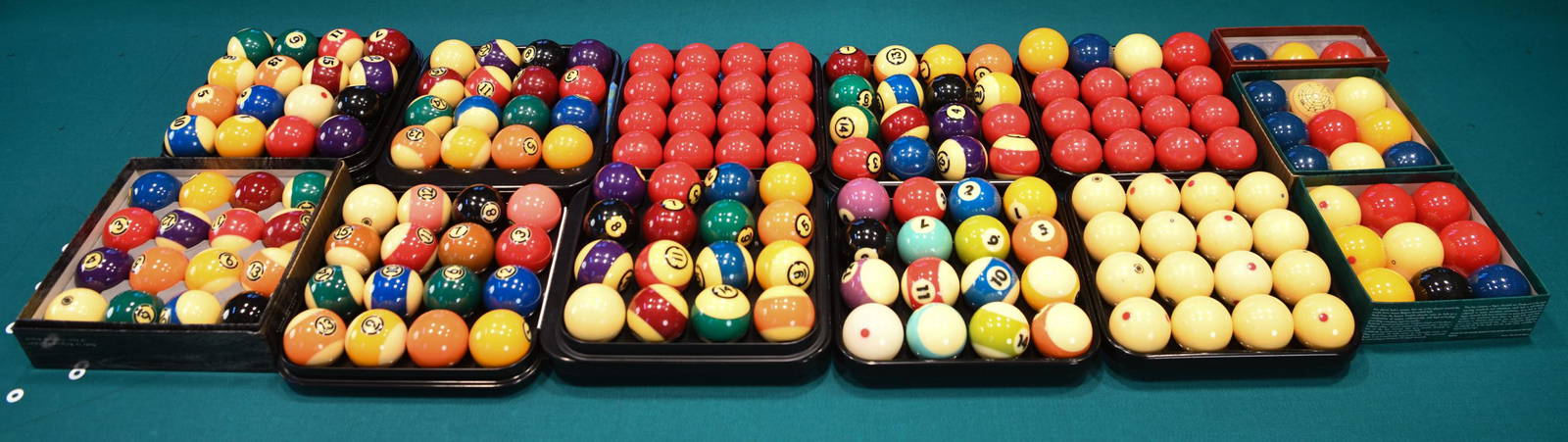 Grouping Of Billiards & Pool Balls