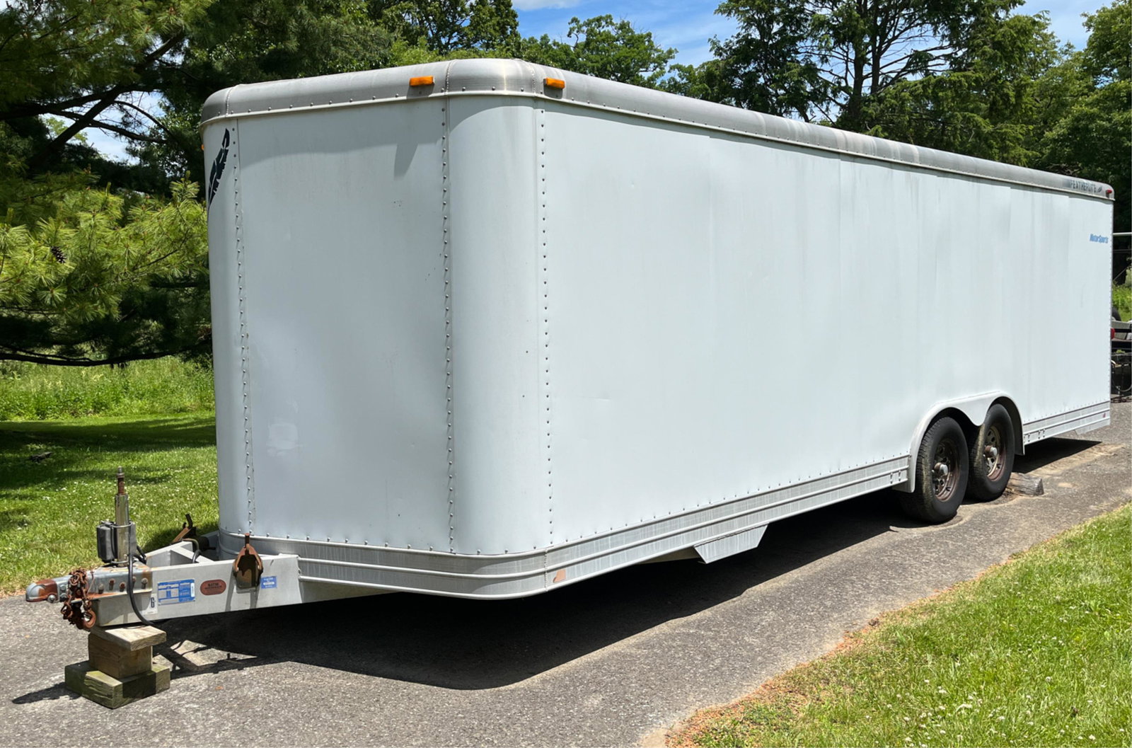 Featherlite 24 Ft Car Hauler Enclosed Trailer