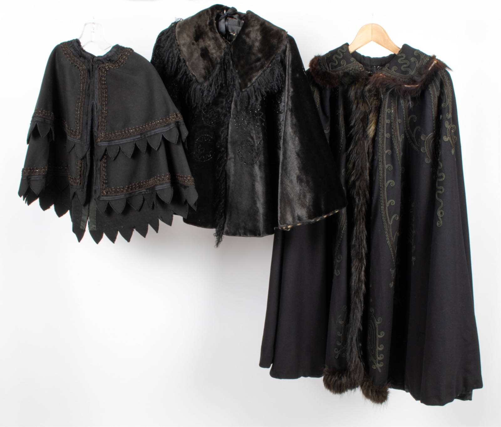 (3) Victorian & Edwardian Capes Incl. Fur-trimmed Auction
