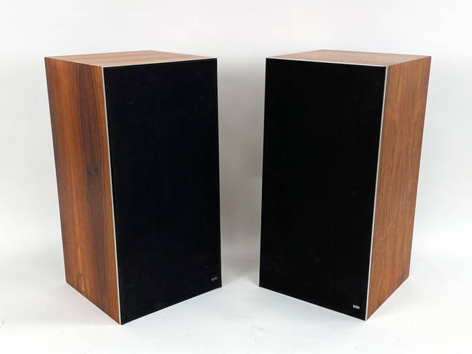 Pair Bang & Olufsen Beovox 4700 Loudspeakers
