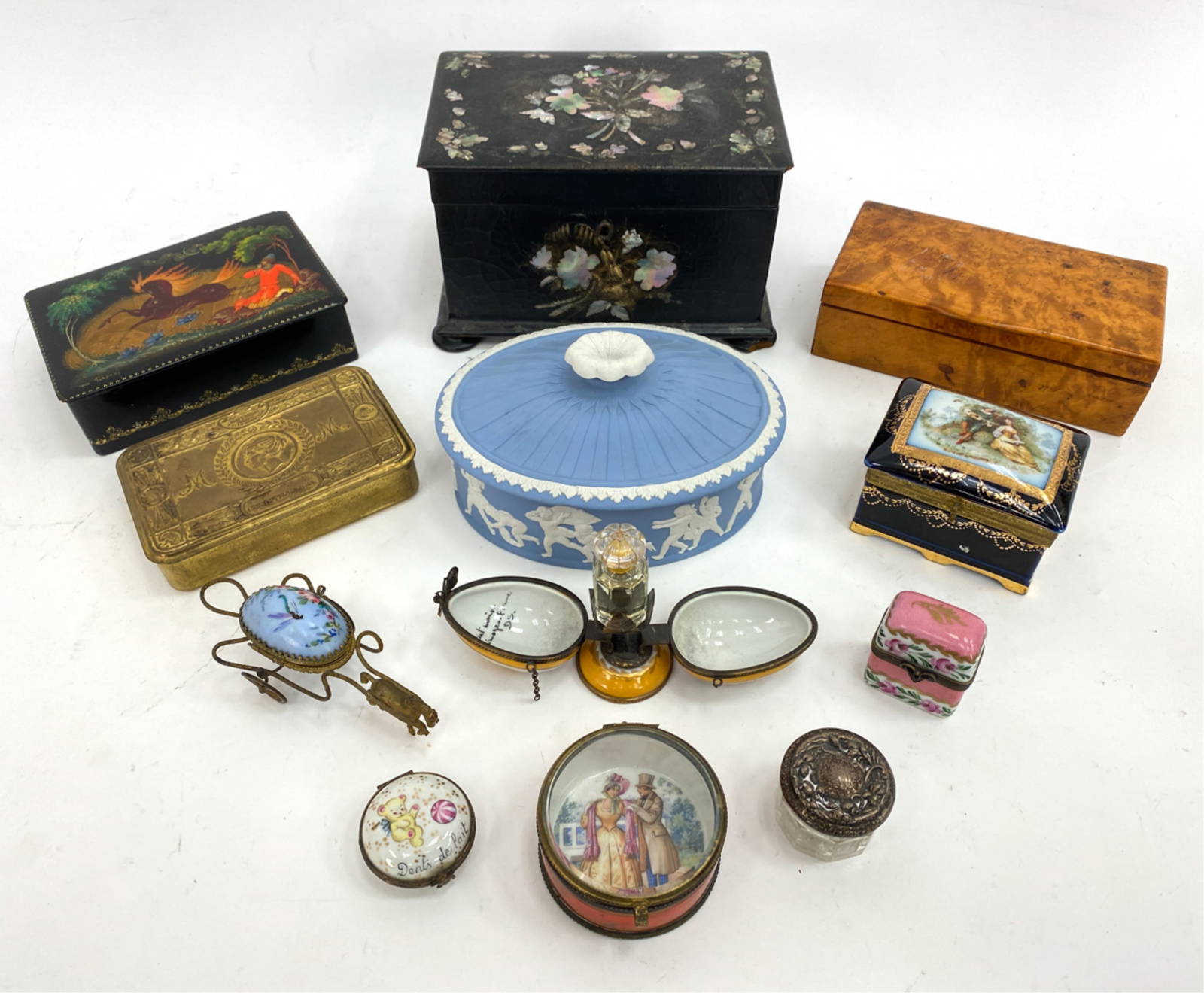 (12) Grouping Of Antique & Vintage Boxes Auction