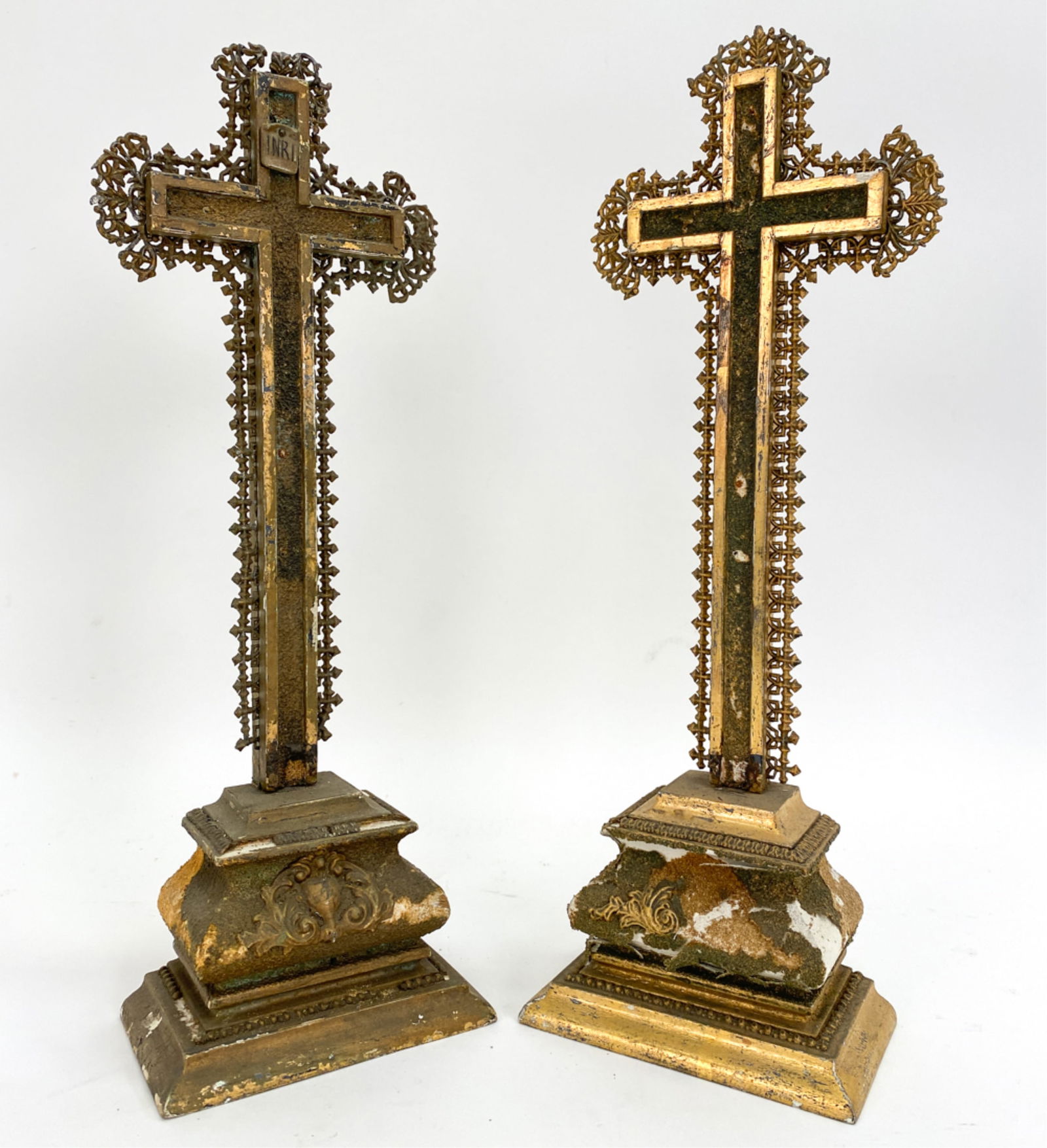 Pair Of Antique Crosses Gilt And Gesso - Jan 11, 2024 | Westport ...
