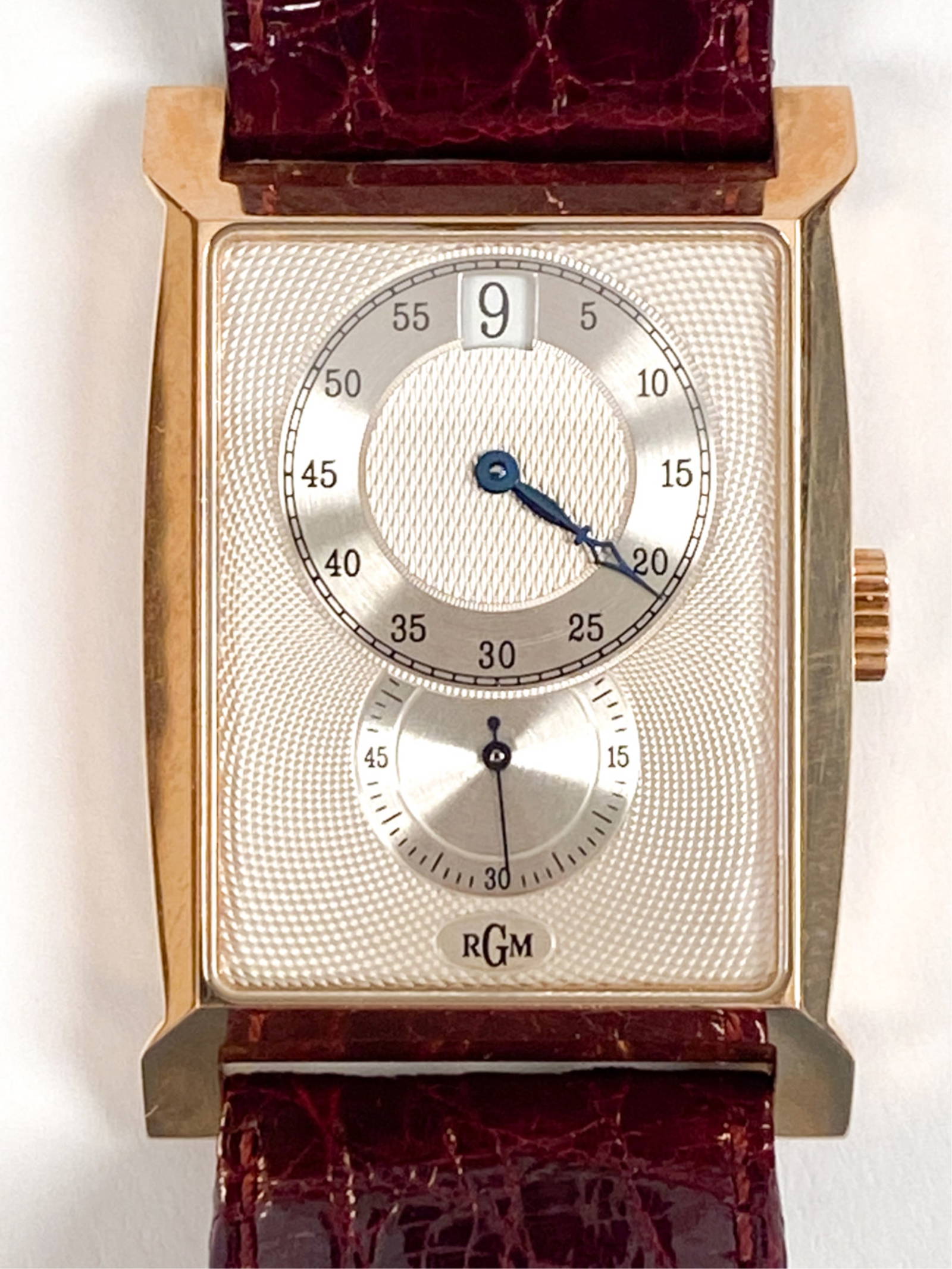 Rgm Model 102-j 18k Chronograph Watch Auction