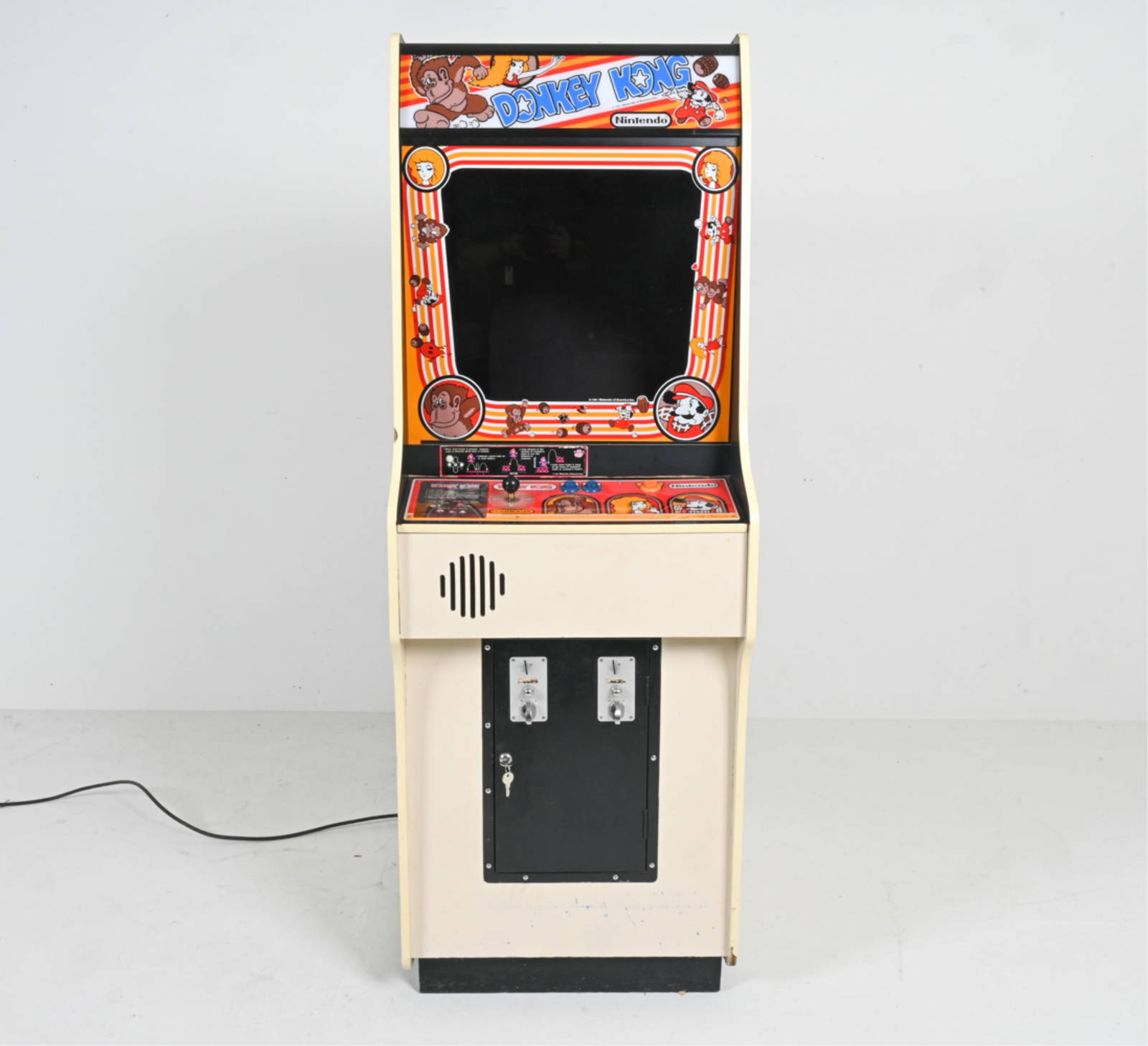 Nintendo 'donkey Kong' Arcade Cabinet Auction