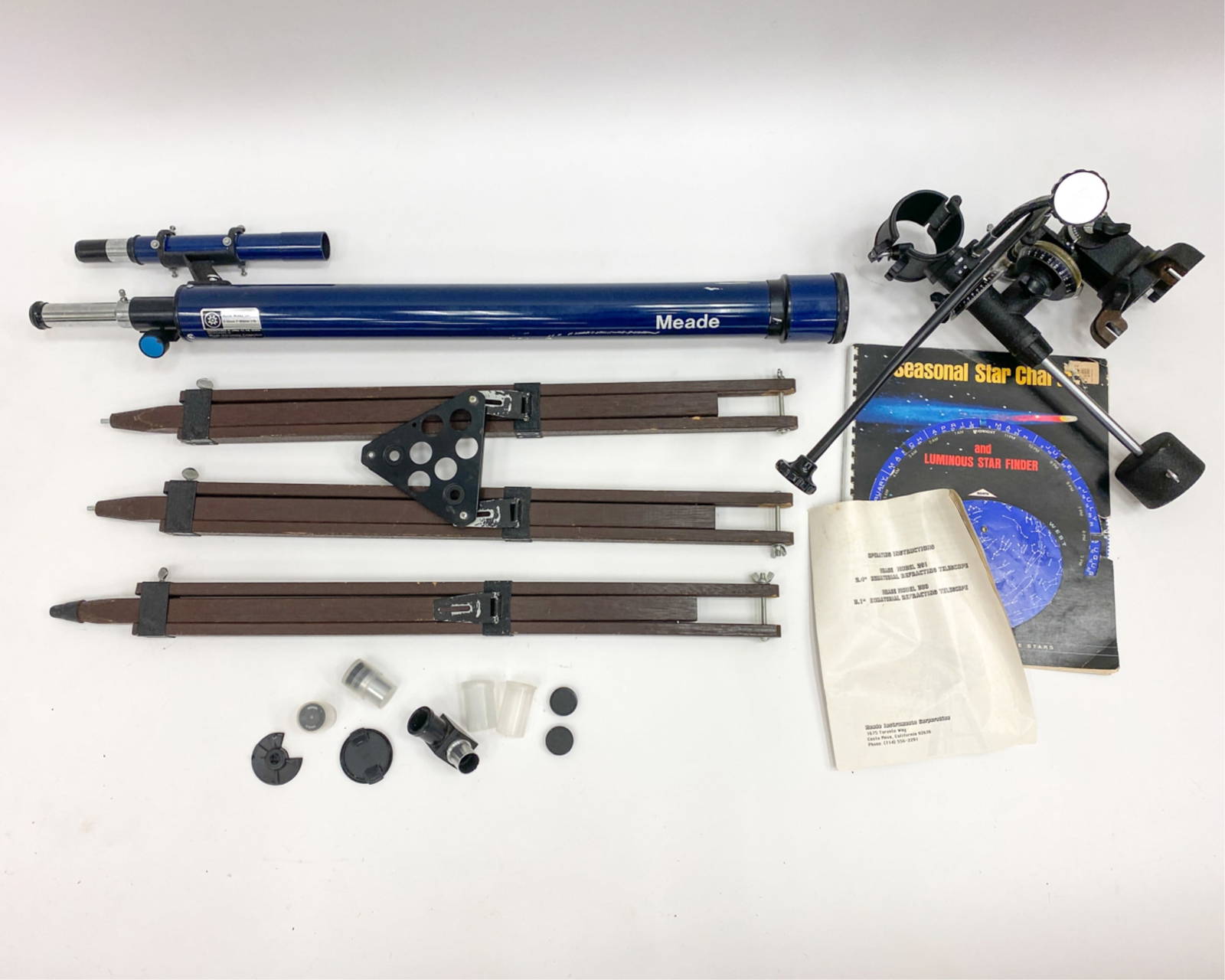 Meade Model 291 Telescope & Star Charts Auction