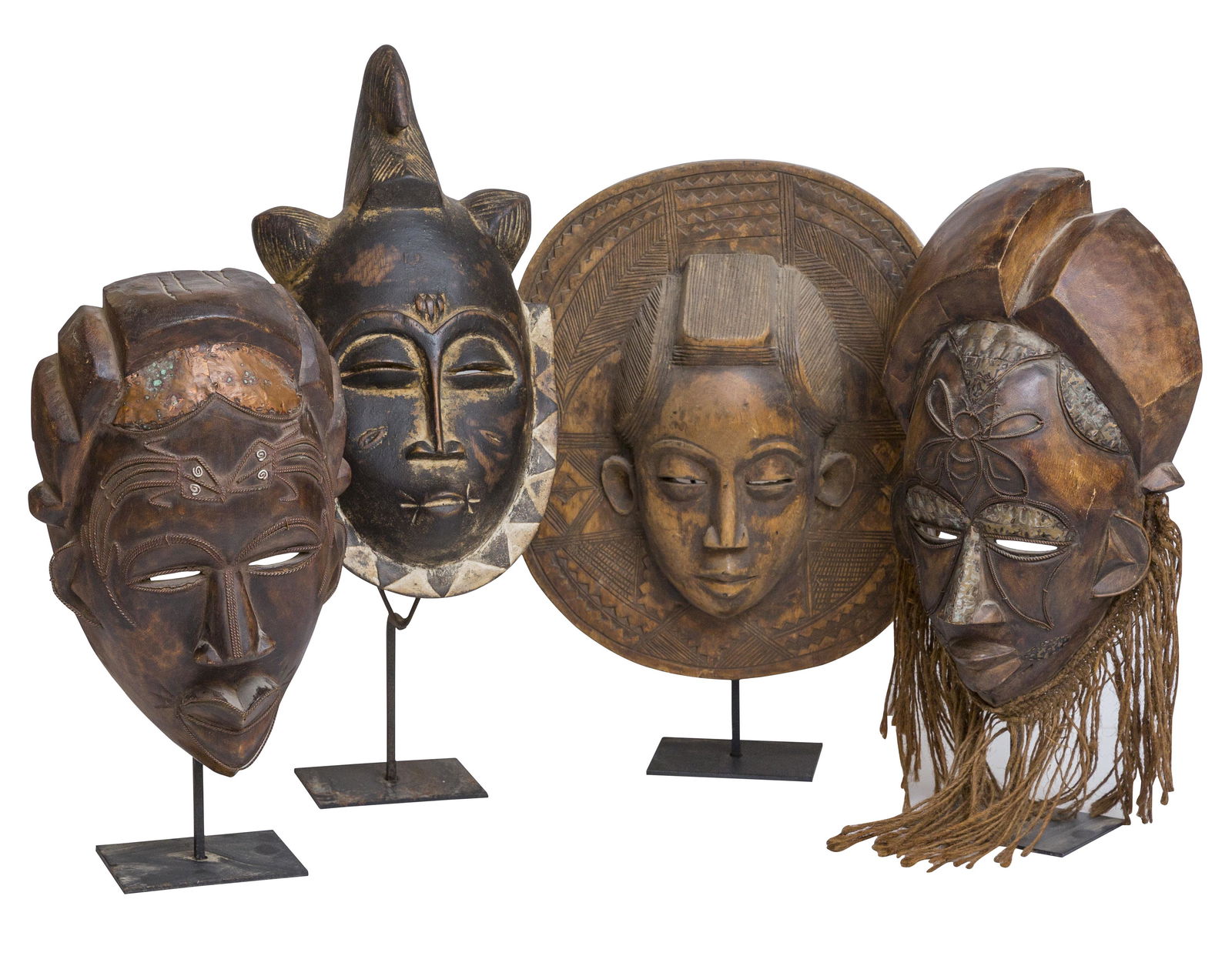 Four African Dan Tribe Masks (#0173) on Apr 24, 2022 | Main Auction ...