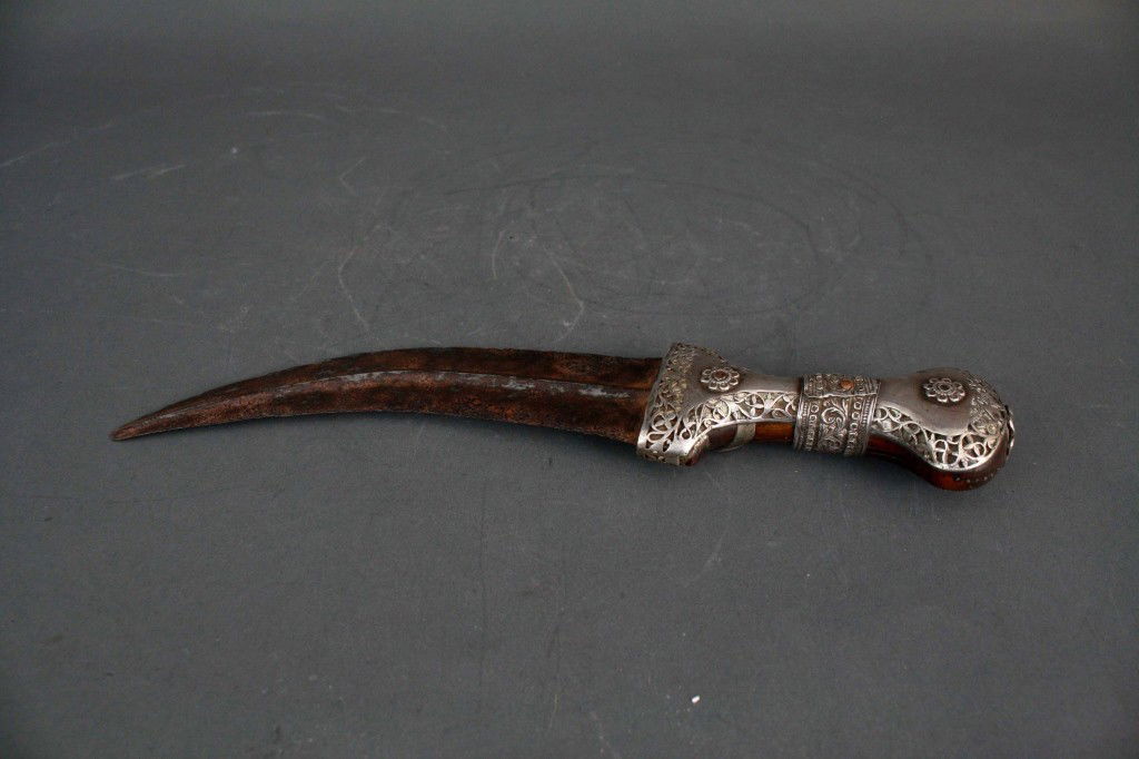 Arabic Yemon Jambiya Dagger With Rhino Horn Hilt