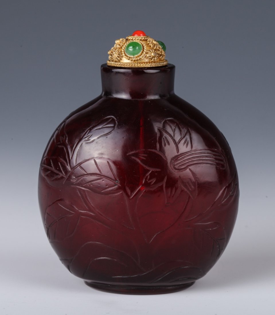 19th Century Chinese Peking Glass Snuff Bottle - Mar 17, 2013 | Antique ...