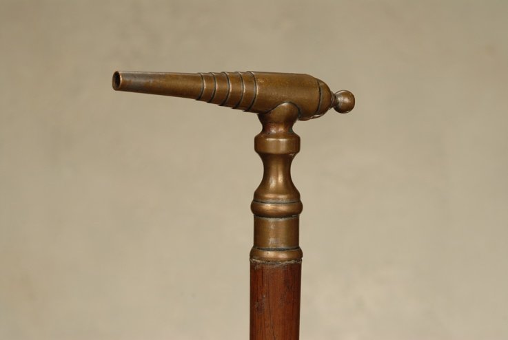 A very good cheroot cannon cane curio - Apr 27, 2013 | Tradewinds ...