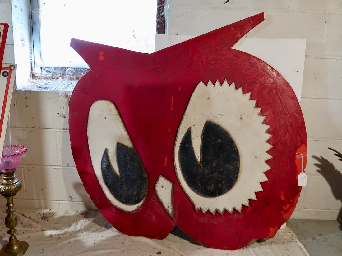 Red Owl Masonite Store Sign Auction