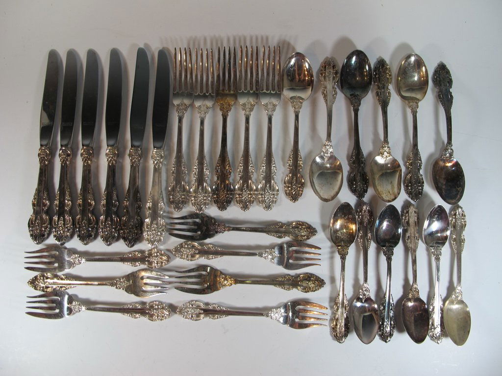 Reed & Barton Elite Flatware Set Of 30 Pcs