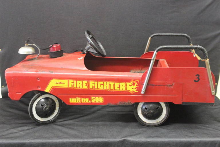 Amf Firefighter Pedal Car Unit#508 40"