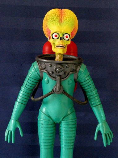 Mars Attacks Martian Painted Studio Maquette Warner