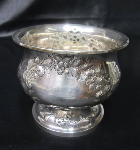 A. Rumrill & Co. Sterling Silver Spittoon 1831-1840, - Jul 29, 2017 ...