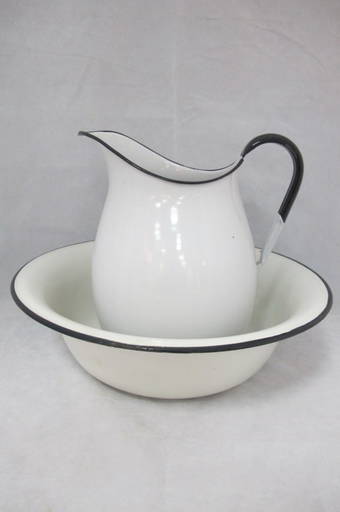 Tin Wash Basin W/ Pitcher