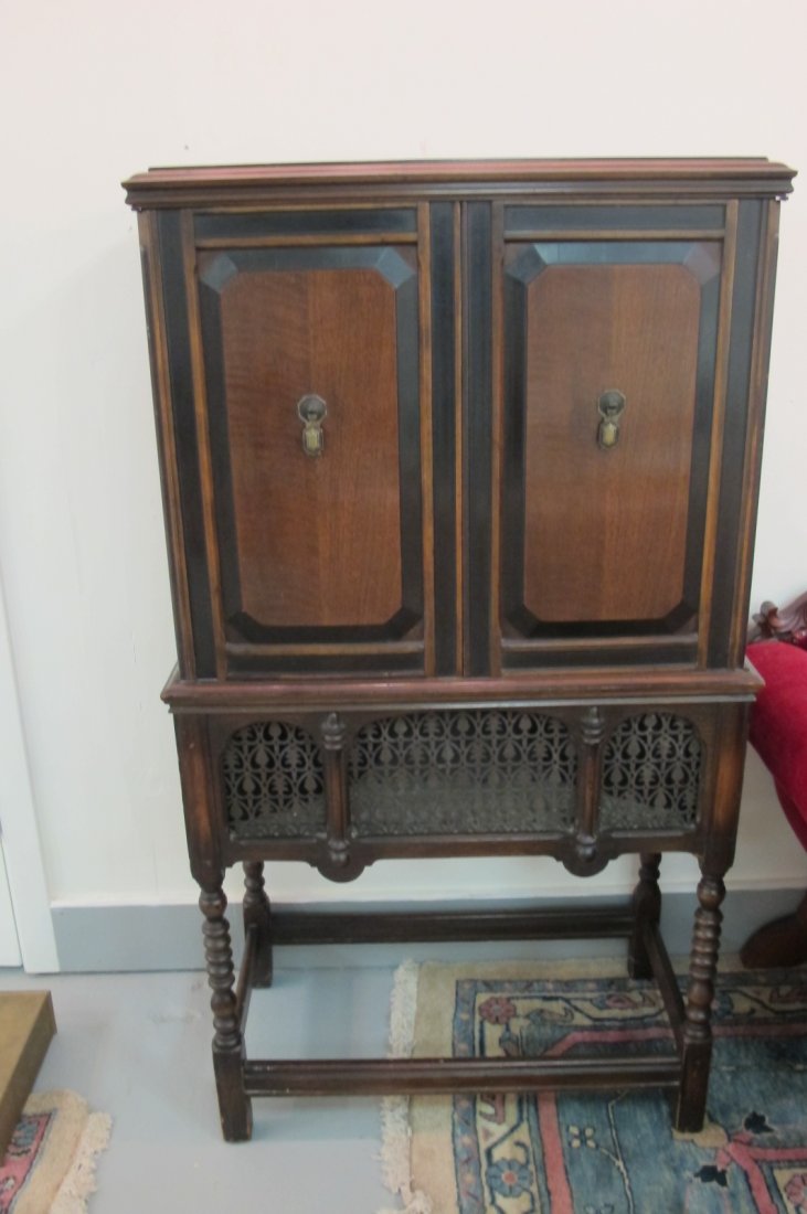 Victor 1929 Electrola Talking Machine Radio Phonograph,
