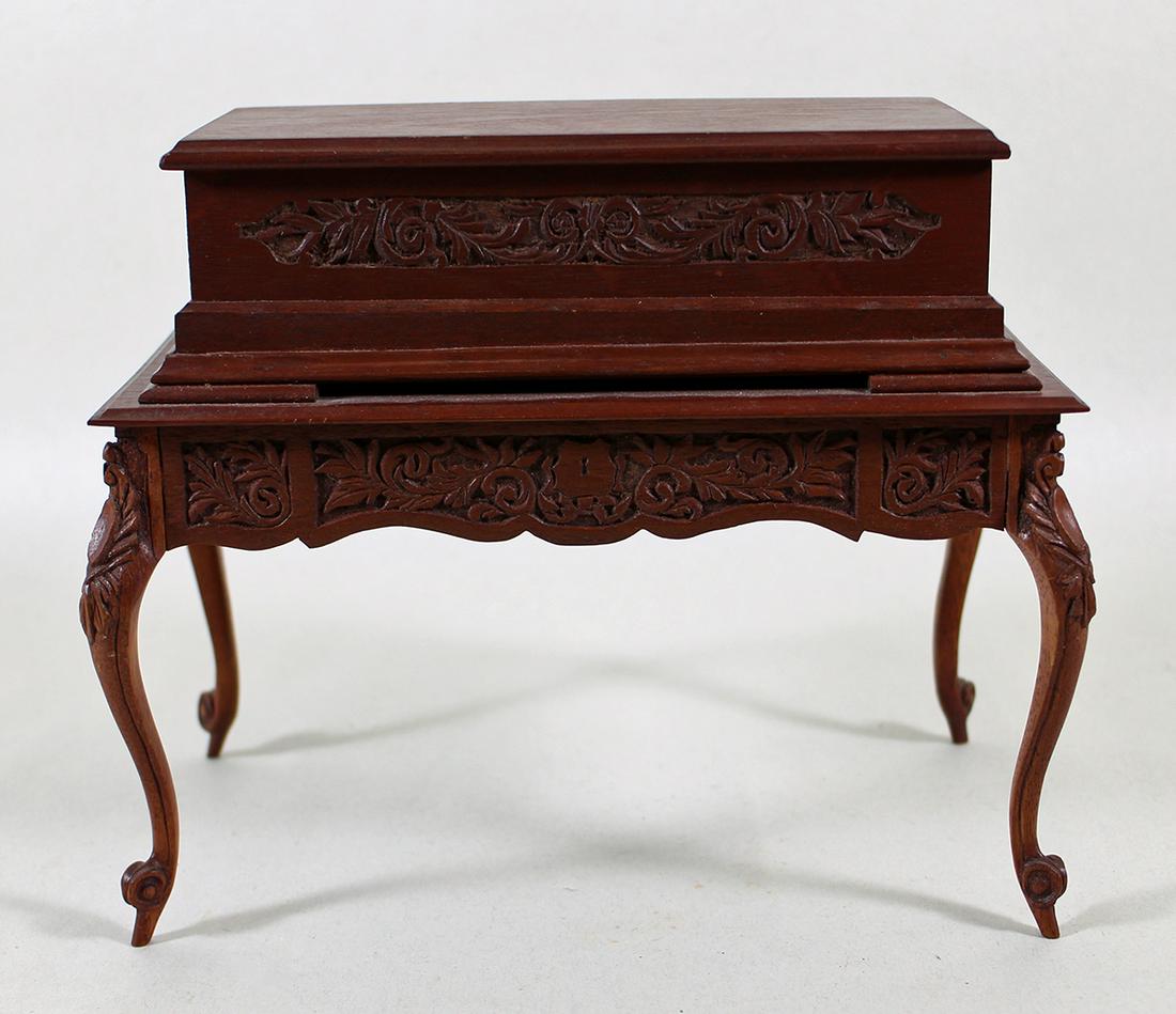 For Auction: REUGE MINIATURE TABLE MUSIC BOX (#0103) on Jul 11, 2020 ...