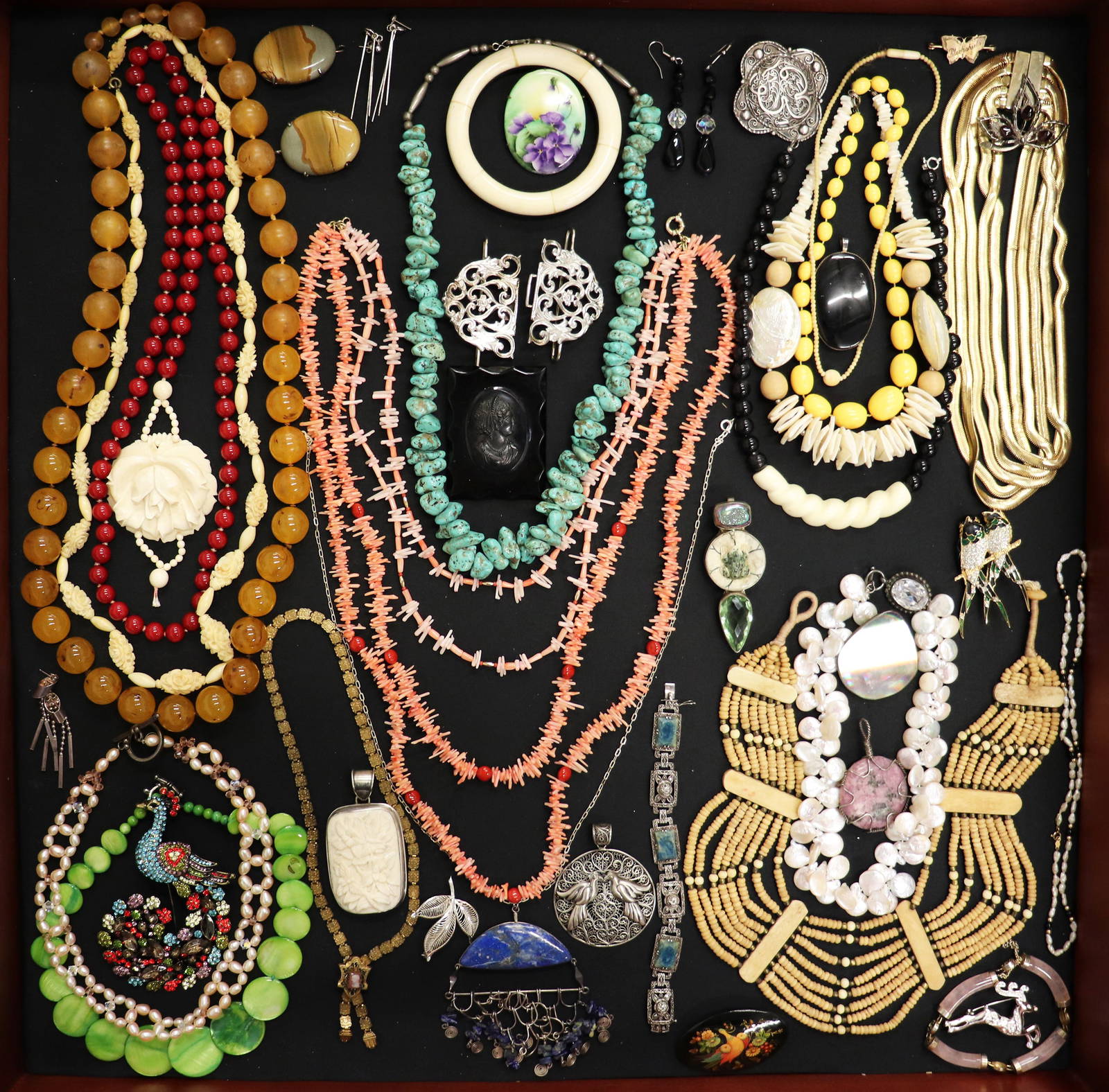 Vintage Costume Jewelry Collection Auction