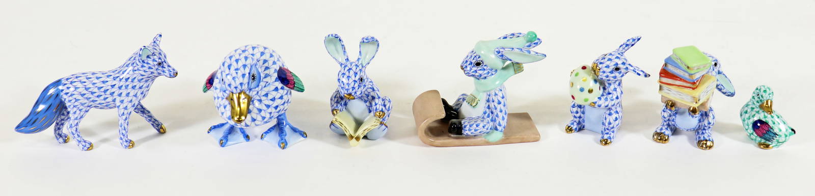 (7) Herend Fishnet Hand Painted Figurines Auction