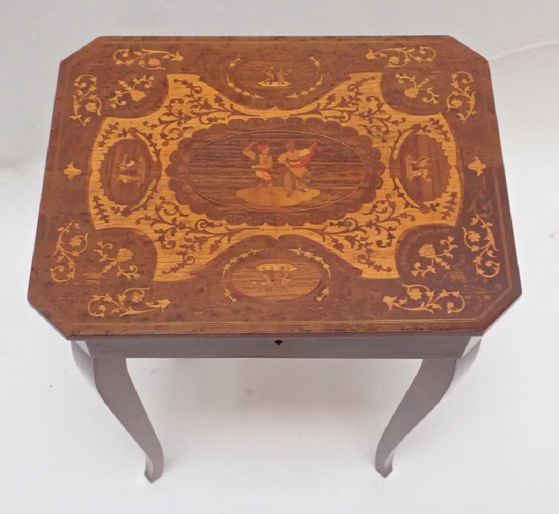 Swiss Music Box on Table - May 31, 2015 | Kaminski Auctions in MA