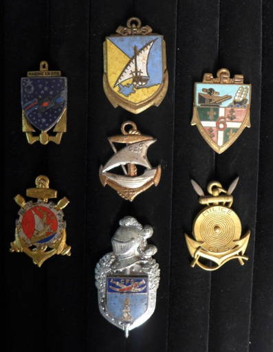 Cfs Troops French Somali Coast Badge Insignias